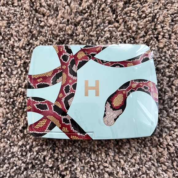 Hourglass | Makeup | New Hourglass Ambient Palette Snake Edition | Poshmark